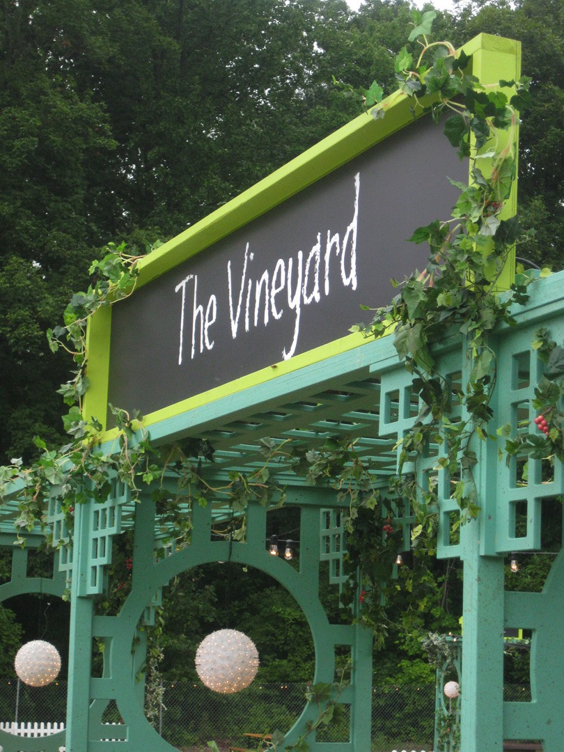 FIREFLY : The Vineyard - Ivan Carlson & Associates